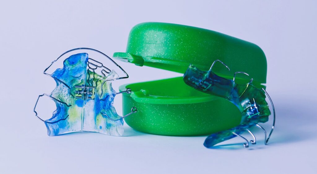 How Much Do Retainers Cost? - Invisalign London